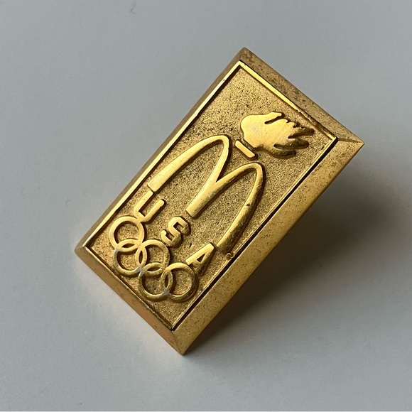 McDonald's | Accessories | Vintage Mcdonalds Pin | Poshmark